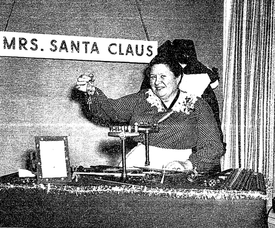 Grace Howell as Mrs. Santa Claus, 1963. Source: The Joint Digital ...